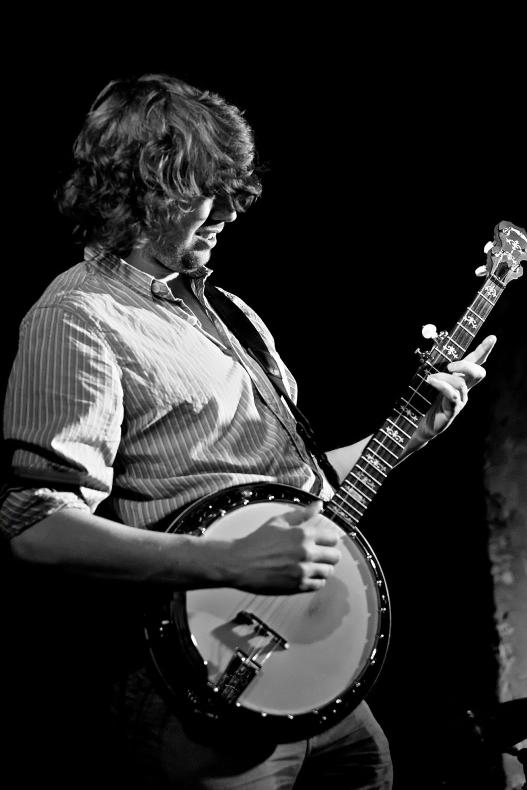 Wednesday 14 January 2026 6-9 p.m. Dan Walsh (UK) Banjo – Troubadour ...